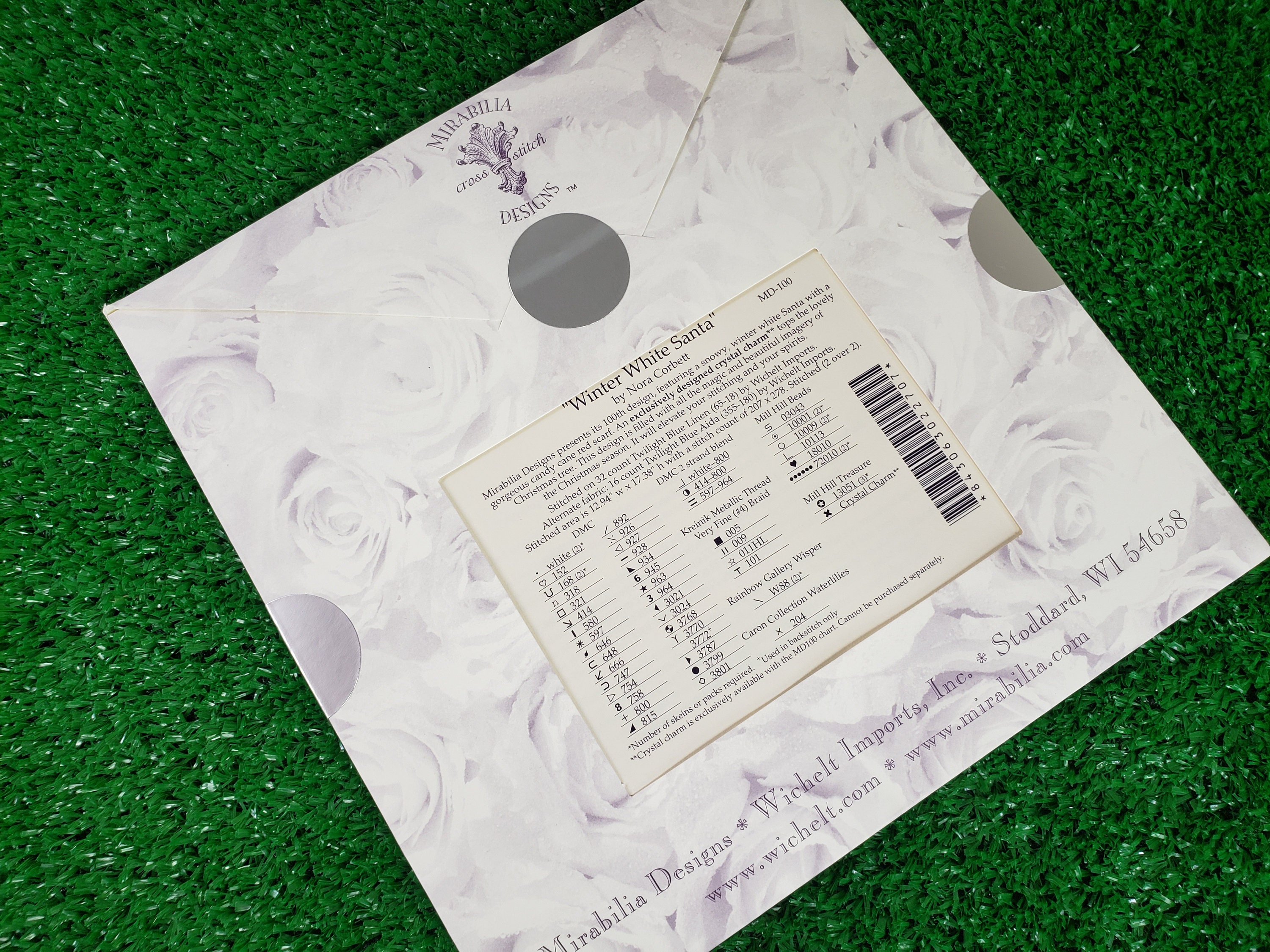 Winter White Santa Christmas Cross Stitch Pattern by Mirabilia Designs ...