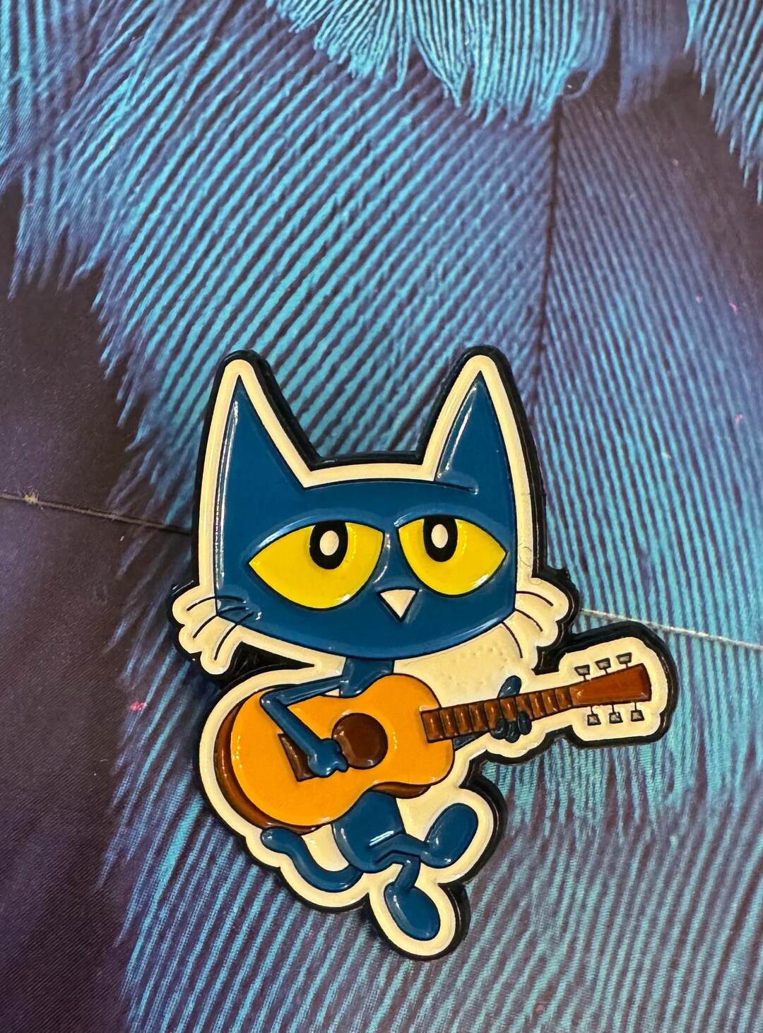 Pete the Cat Rockin in My School Shoes Pin, Teacher Gifts, Gifts for ...