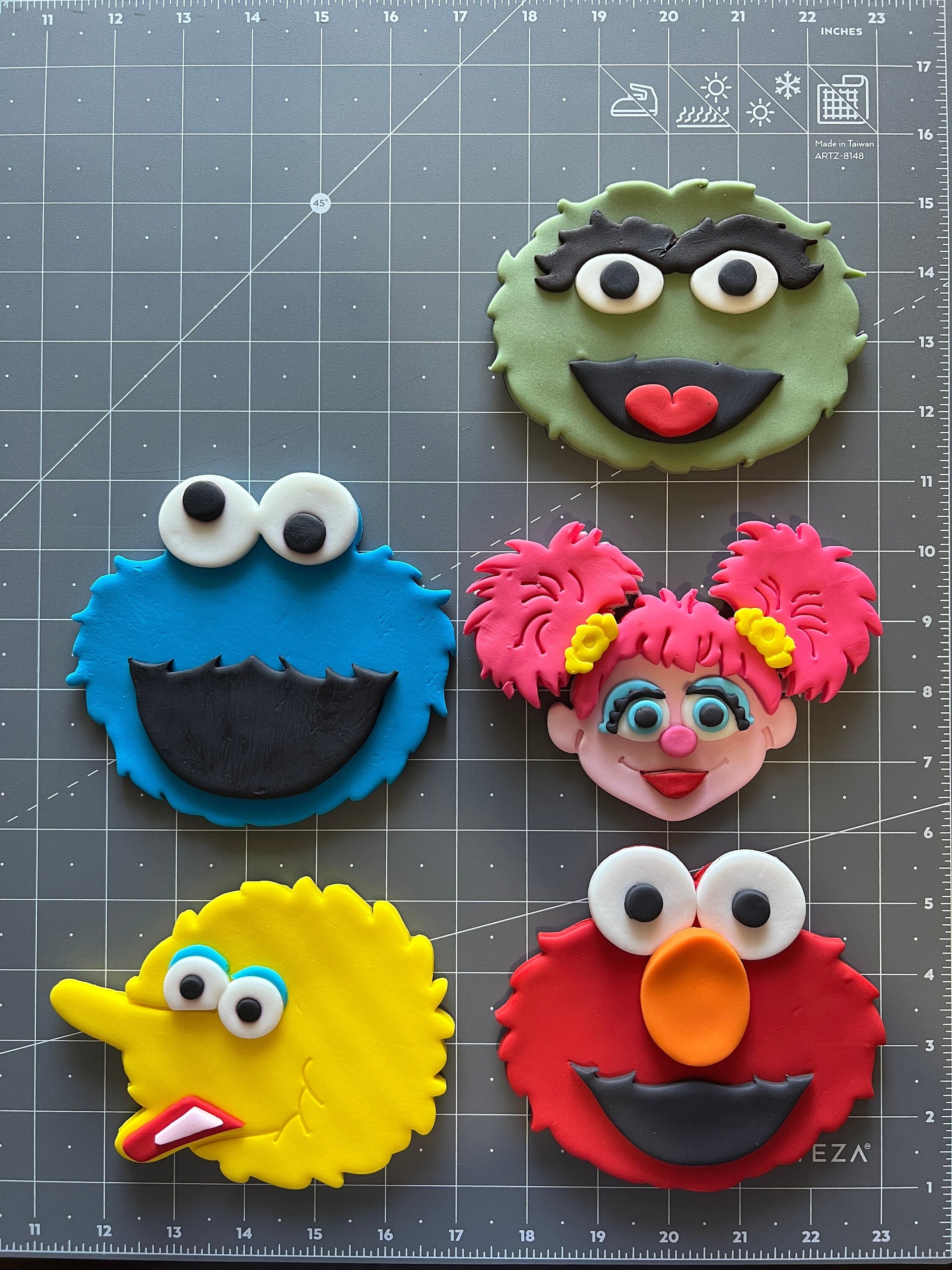 Fondant Cake Toppers - Etsy