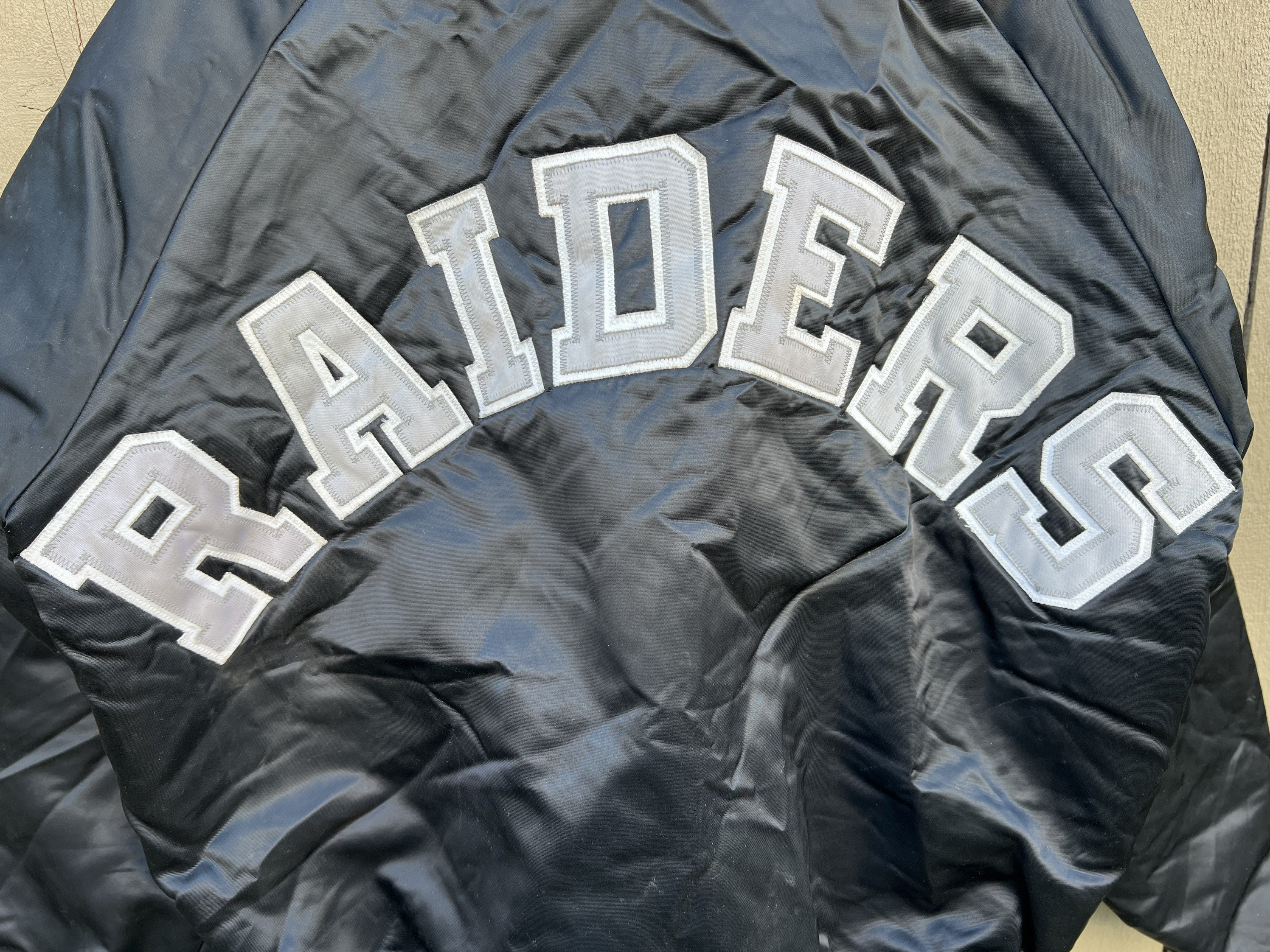 Vintage Oakland Los Angeles Raiders Satin Bomber CHALK LINE Spell Out ...
