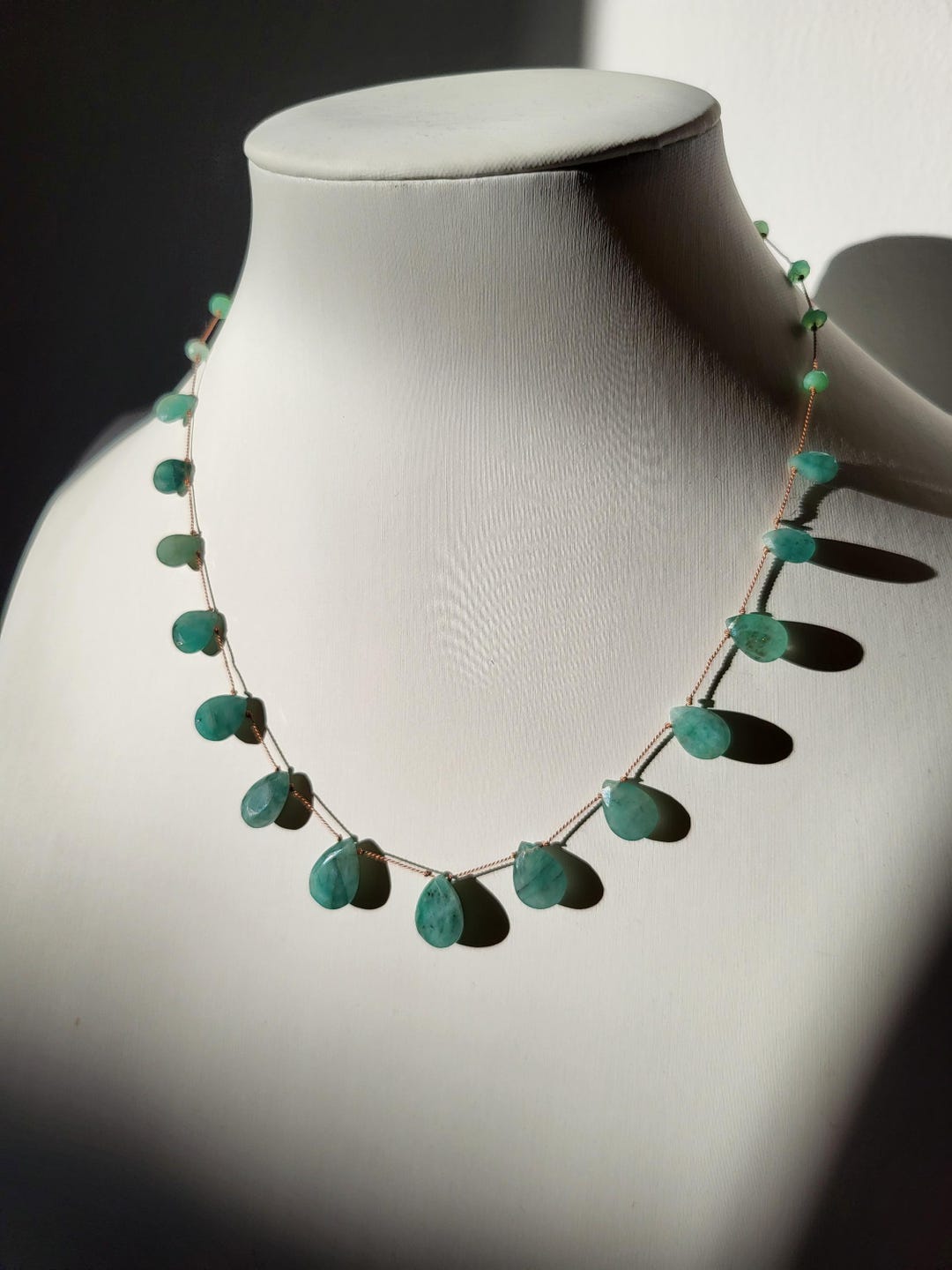 Necklace of Natural Stones of Green Teardrop-shaped Emeralds and Green ...
