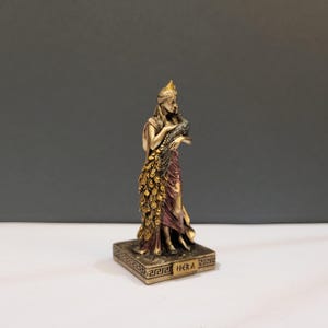 Hera Mini Statue the Queen of the Gods Ancient Greek Roman Mythology ...