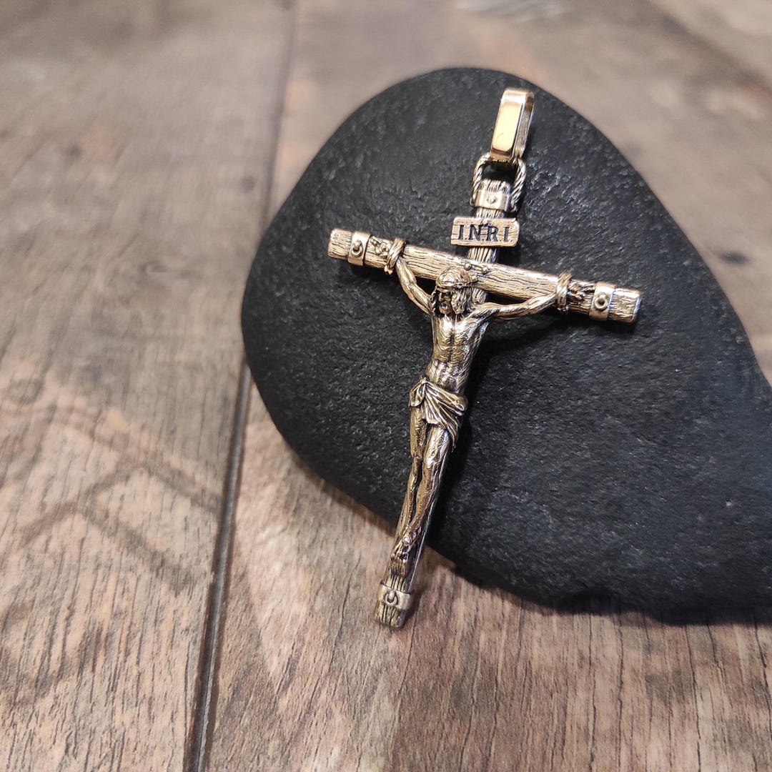 Personalized Gold Jesus Cross Necklace: Handmade Crucifix Pendant - Etsy