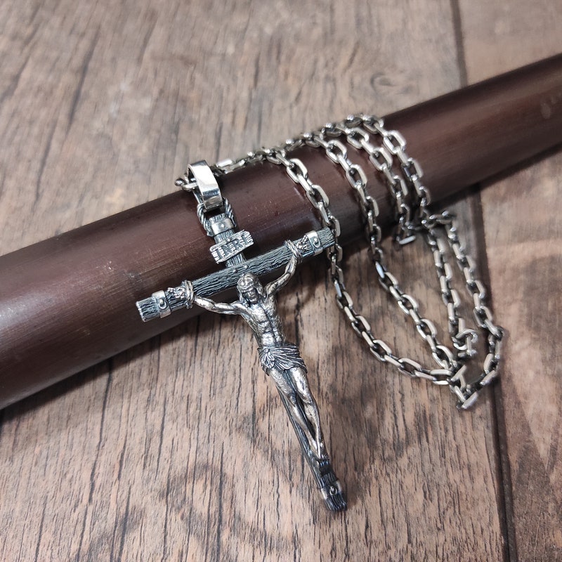Silver Jesus Cross Necklace - Etsy