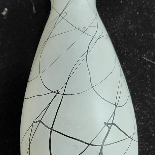 Spaghetti Vase - Etsy