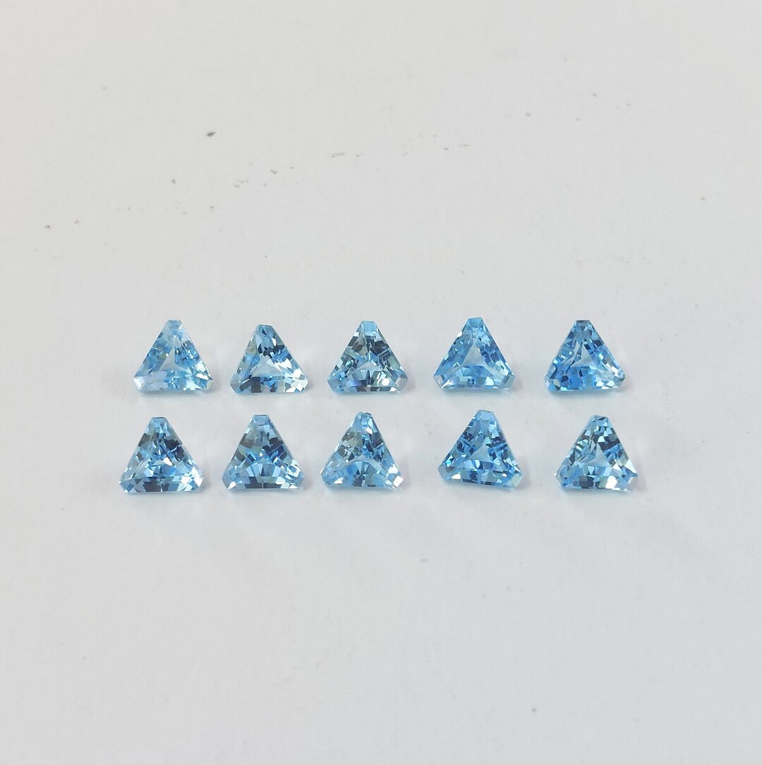 5x5mm Sky Blue Topaz Triangle Cut - Natural Blue Topaz Triangle Cut ...