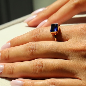 Rectangle Blue Sapphire Engagement Ring: 14k Gold Promise Ring - Etsy