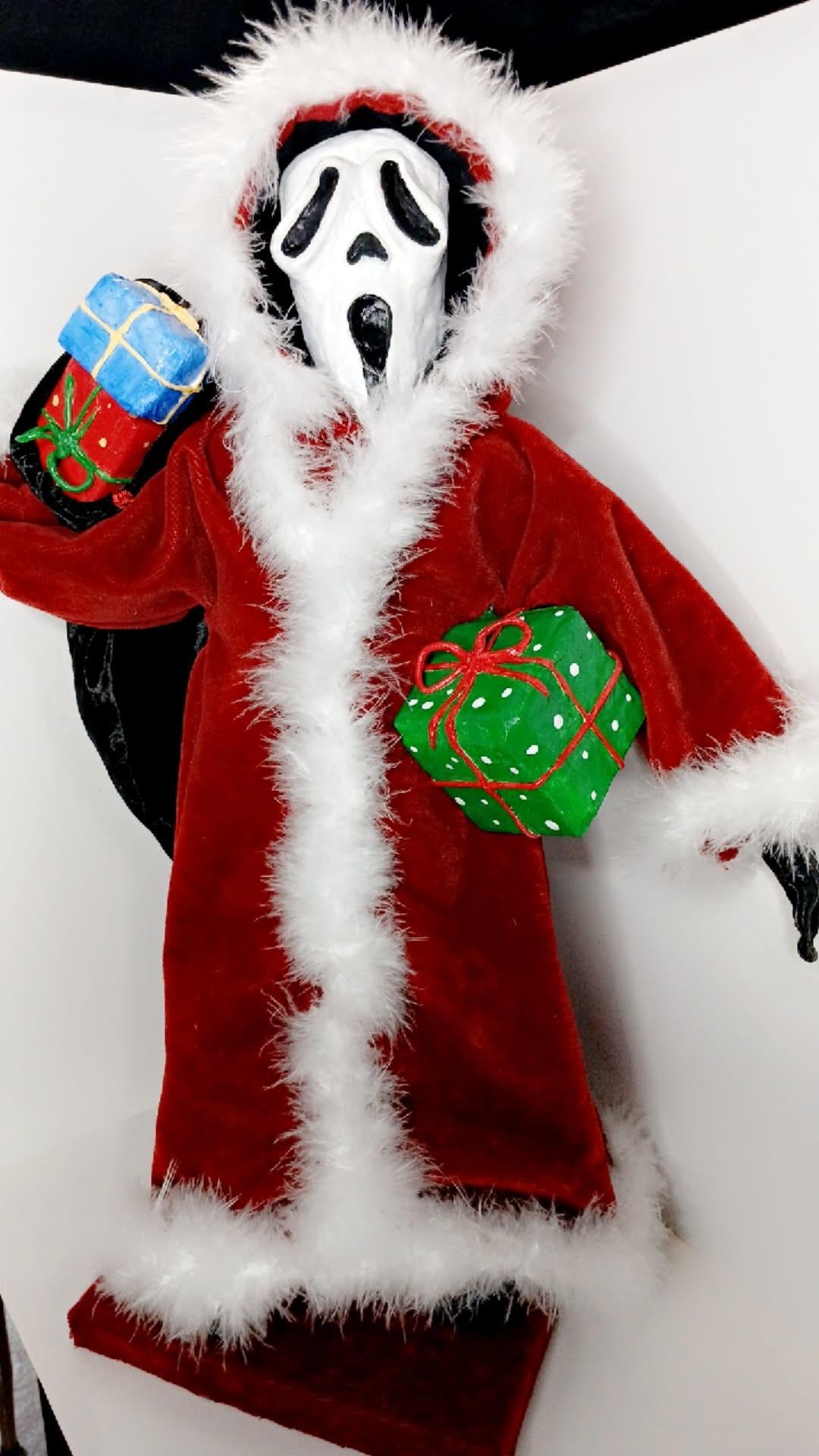 Ghostface Santa-scream Santa Figurine-sculpture - Etsy