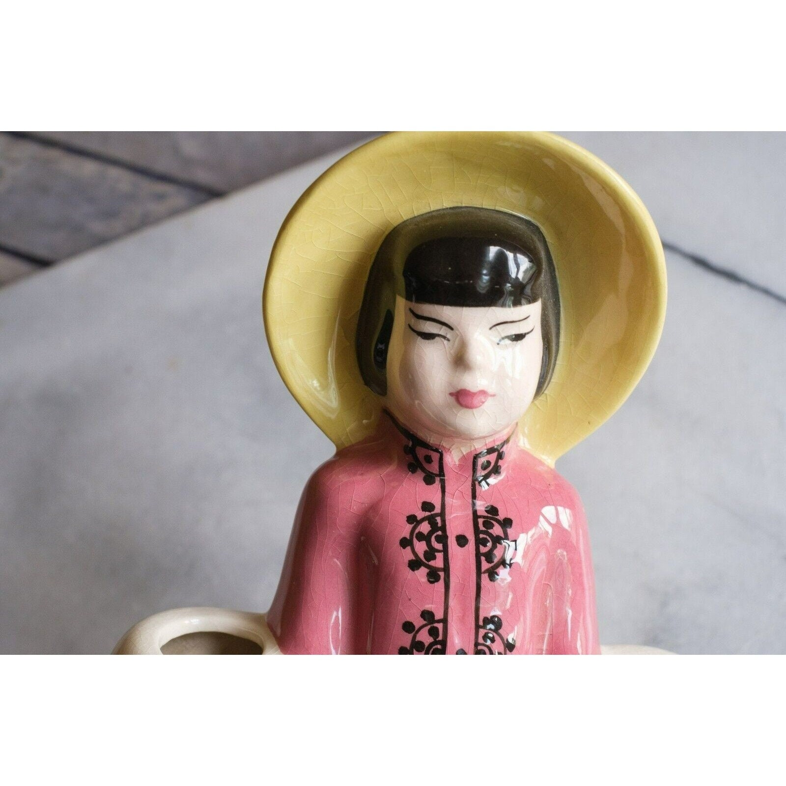 Vintage WEIL WARE California Art Pottery Asian Girl Wall Pocket Planter ...