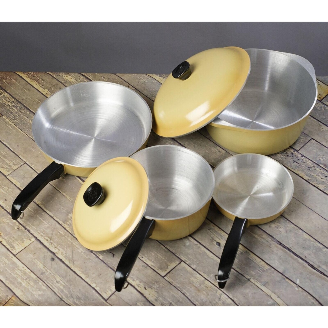 CLUB ALUMINUM Harvest Gold Cookware 6 Pieces-stock Pot, Sauce, Fry Pans ...