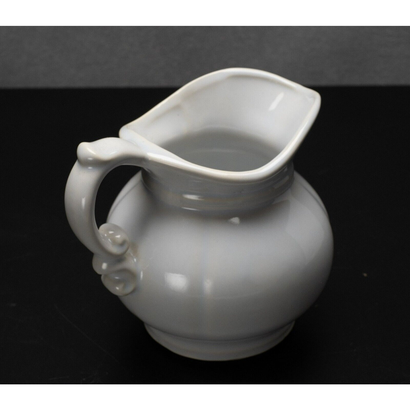 Vintage MCCOY POTTERY White Ironstone Pitcher Violets Blueish - Etsy