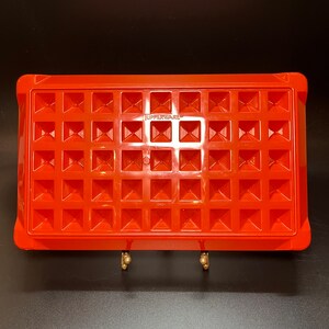 Tupperware Cold Cuts, Cheese, Bacon Keeper 1292-1 Lidded Container Red ...