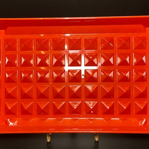 Tupperware Cold Cuts, Cheese, Bacon Keeper 1292-1 Lidded Container Red ...