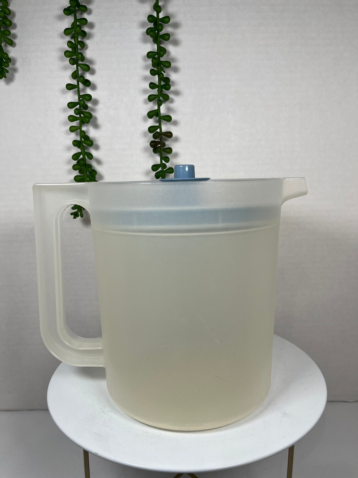 Retro 1980's Tupperware Sheer Pitcher 1.5 Qt Light Blue - Etsy