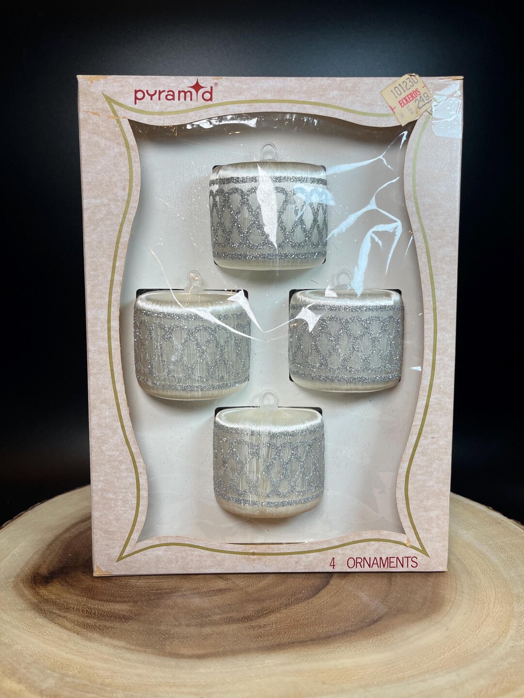 Pyramid Rauch Ind. White Satin Sheen Tree Ornaments Drum Shape Silver ...