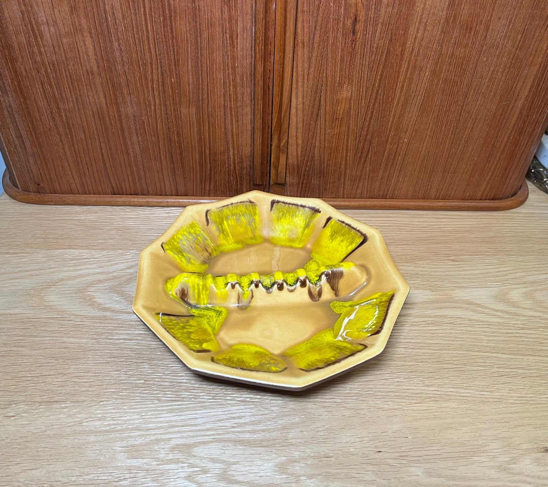 Sequoia Ware Pottery Decagon or 10 Sided Ceramic Ashtray Yellow Brown ...