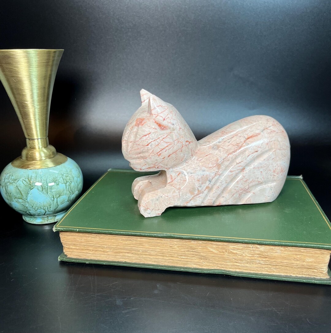Vintage Carved Pink Marble Cat Figurine - 1980s Cottage Decor - Etsy