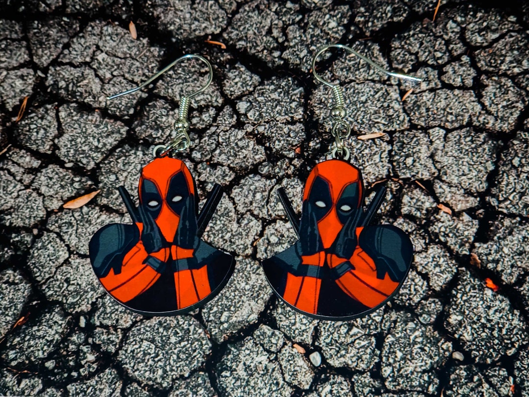 Deadpool Stud / Dangle Earrings - Comic Book Earrings - Cartoon ...