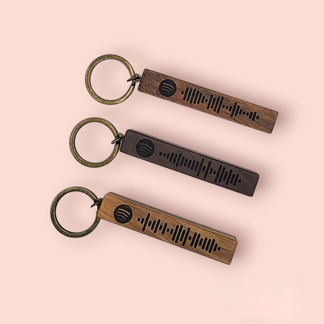Wood Spotify Keychain - Scannable, Personalized Gift, Music Gift ...