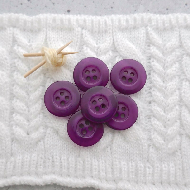 Violet Buttons - Etsy