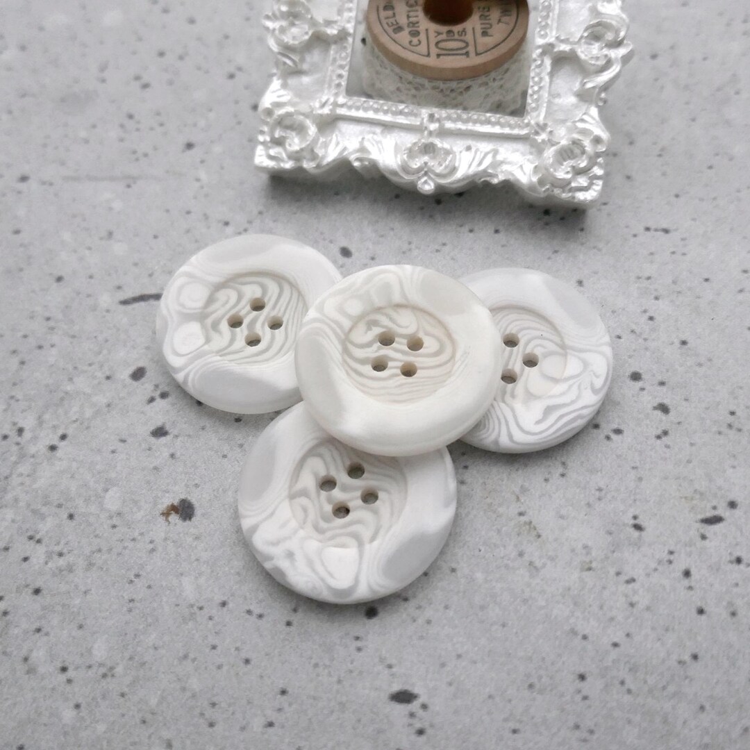 Marbled White Buttons, 28mm 1-1/8 in Faux-marble Warm White & Gray Semi ...
