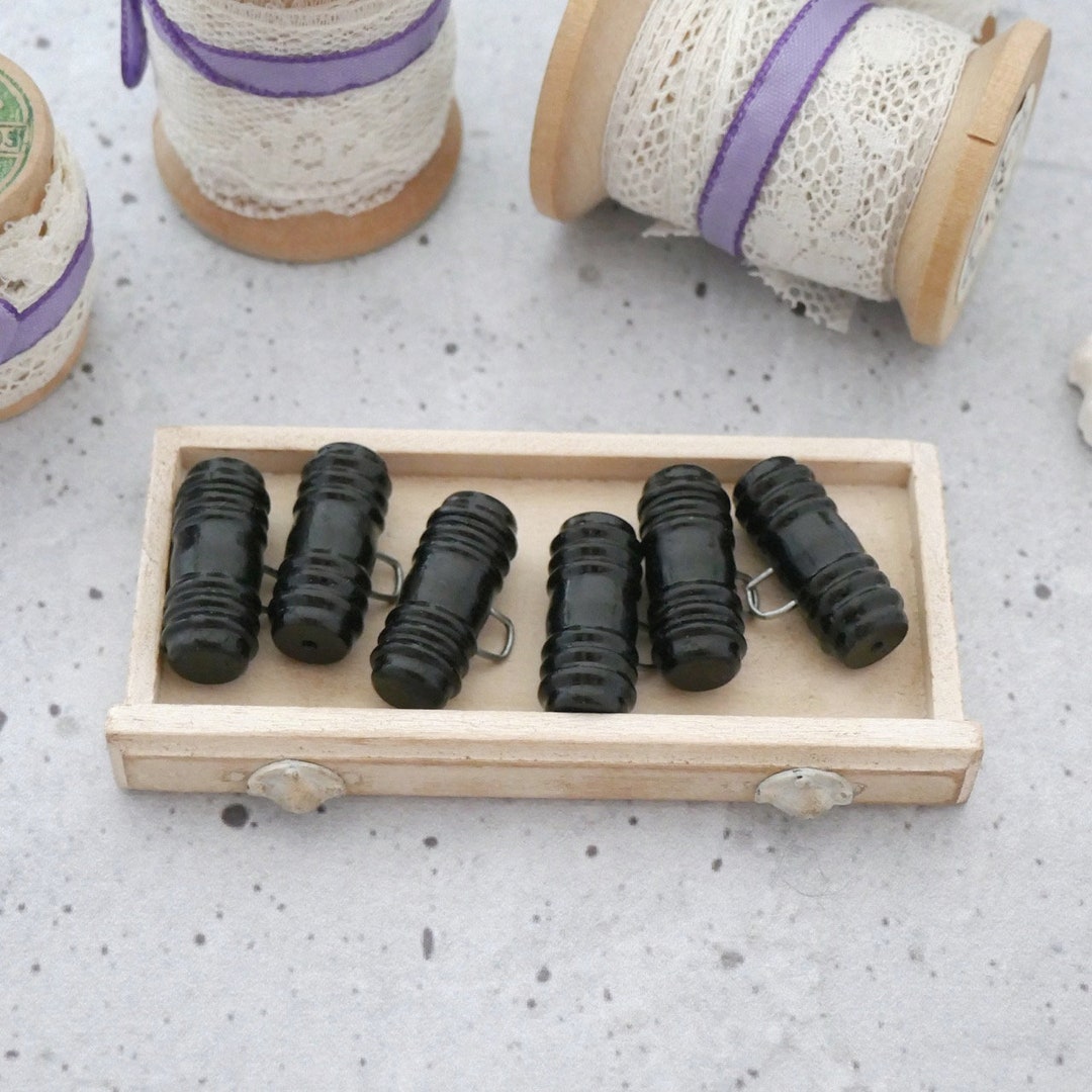 Semi-gloss Black Toggles, ≈22mm 7/8 Inch - Painted Black Wooden Coat ...