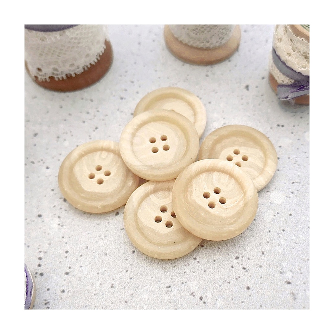 Travertine Beige Buttons, 28mm 1-1/8 In. Cross-cut Veined Faux-marble ...