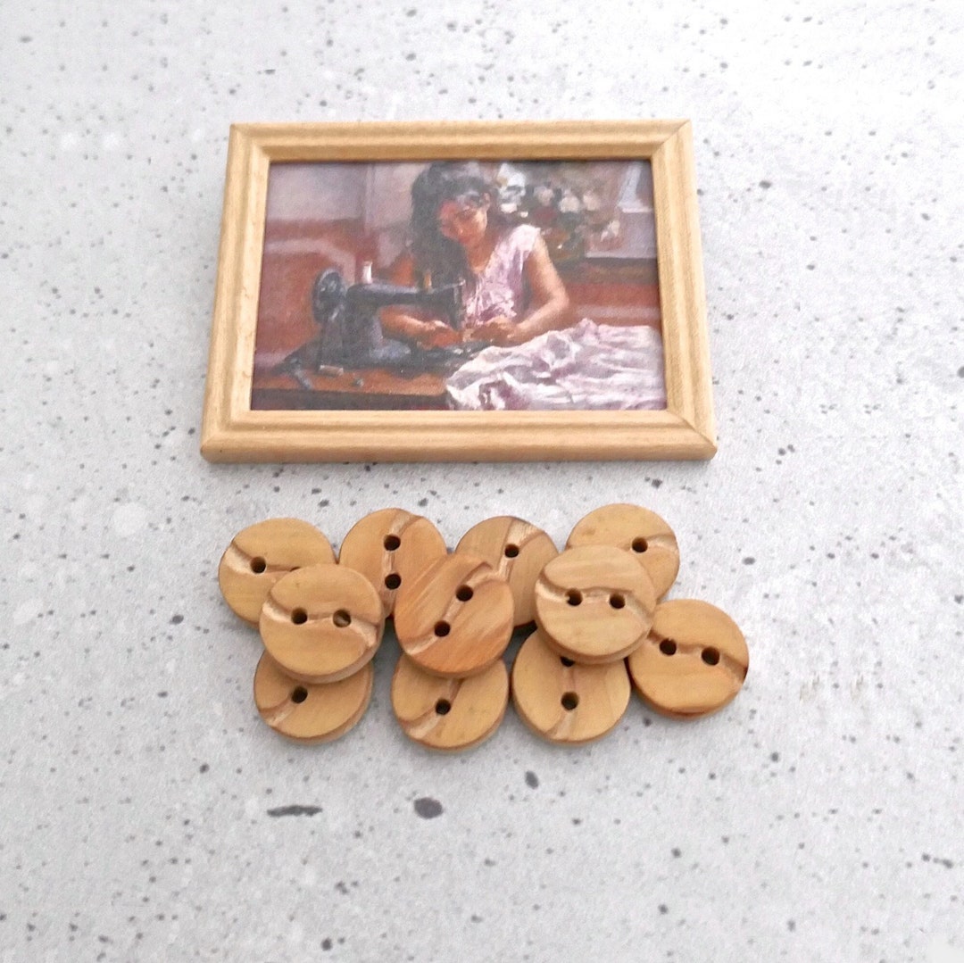 Small Bamboo Buttons, 16mm 5/8 Inch Little Wooden Sew-throughs W ...