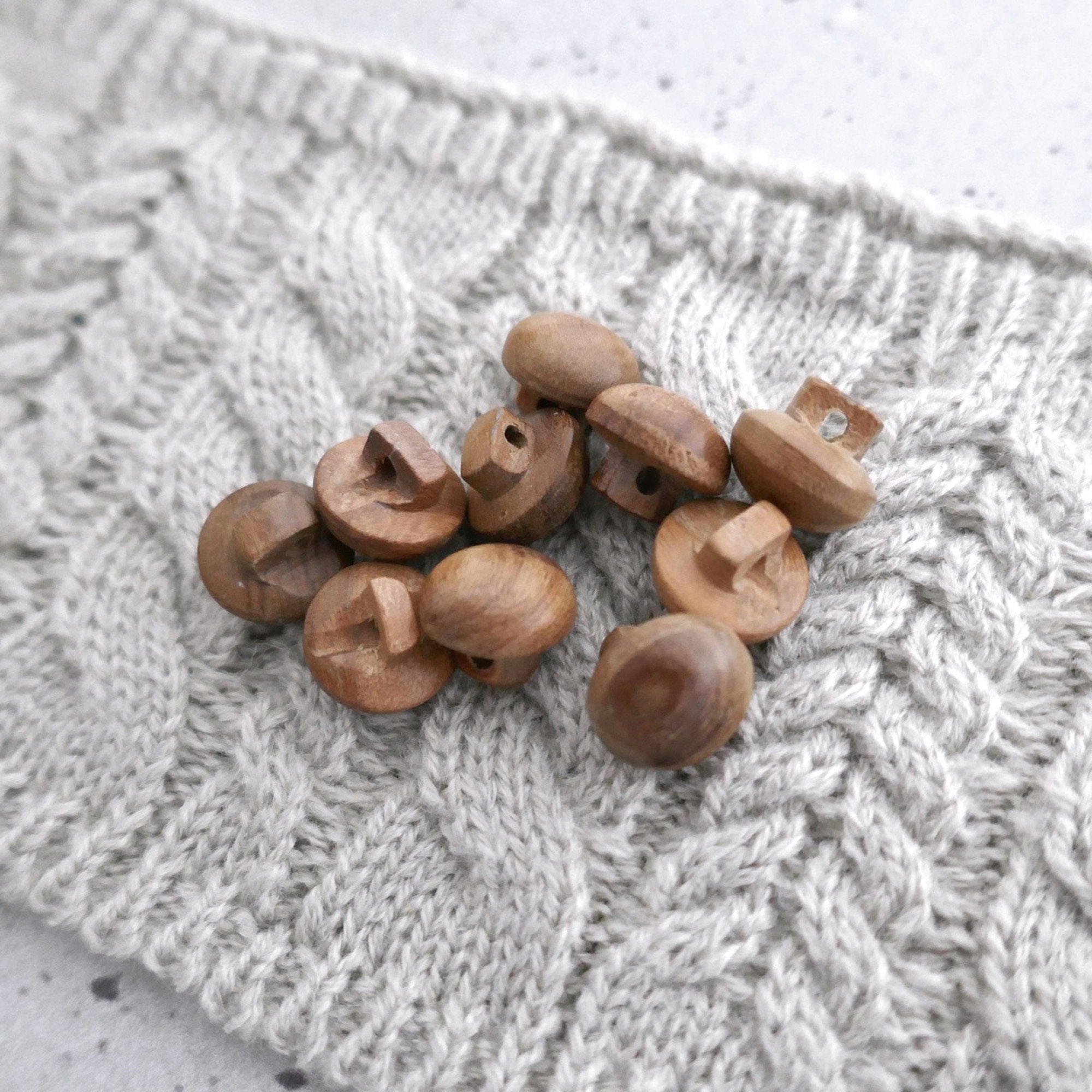 Small Wooden Shanks, 14mm .55 Inch Little Olive Wood Mushroom-shape ...