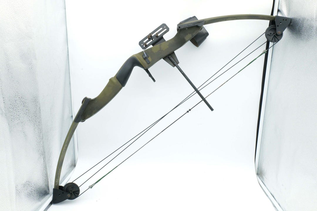 Bear Black Mag Compound Bow - Camouflage Finish for Archery and Hunting ...