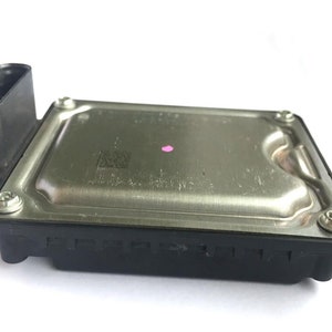 Original VOLKSWAGEN TIGUAN Audi Q3 Front Cruise Control Distance Radar ...