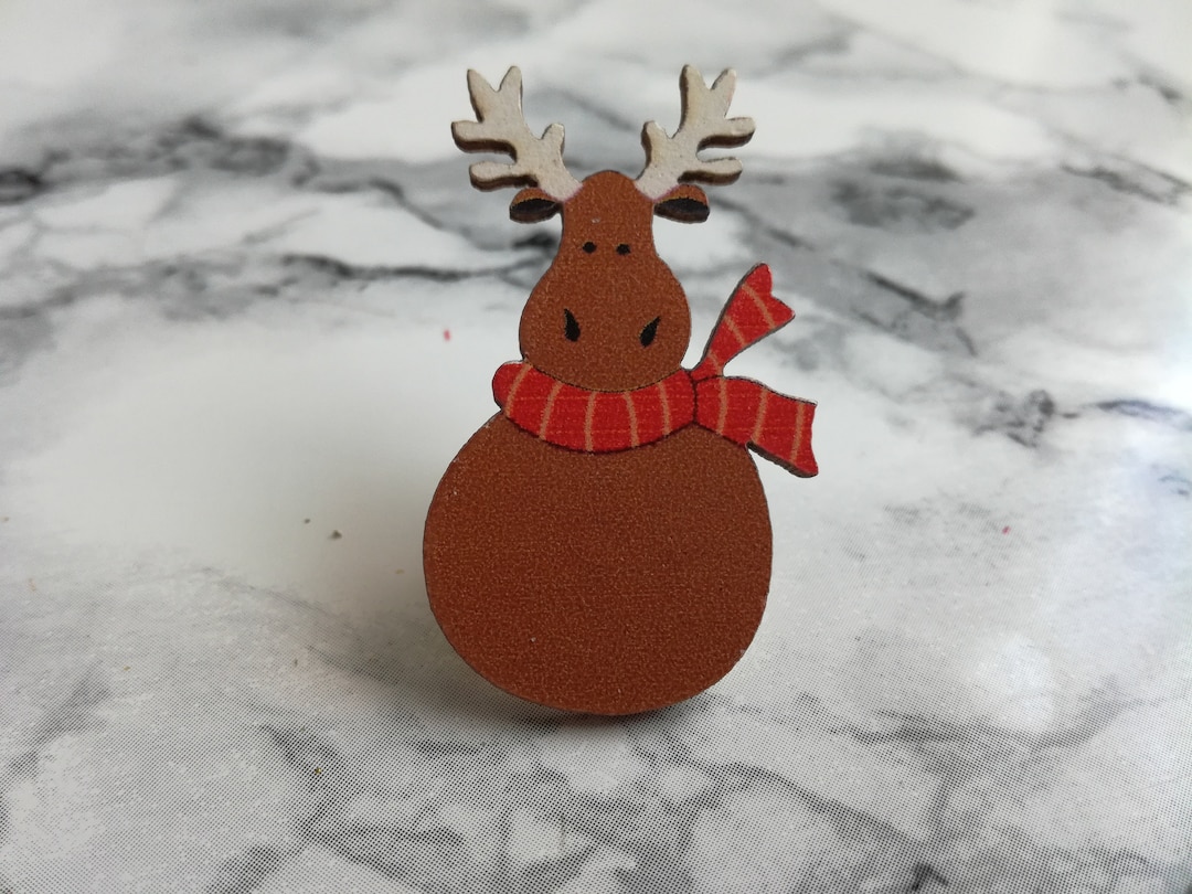 Christmas Moose Pin Wooden Pin/badge Gold or Silver Findings - Etsy UK