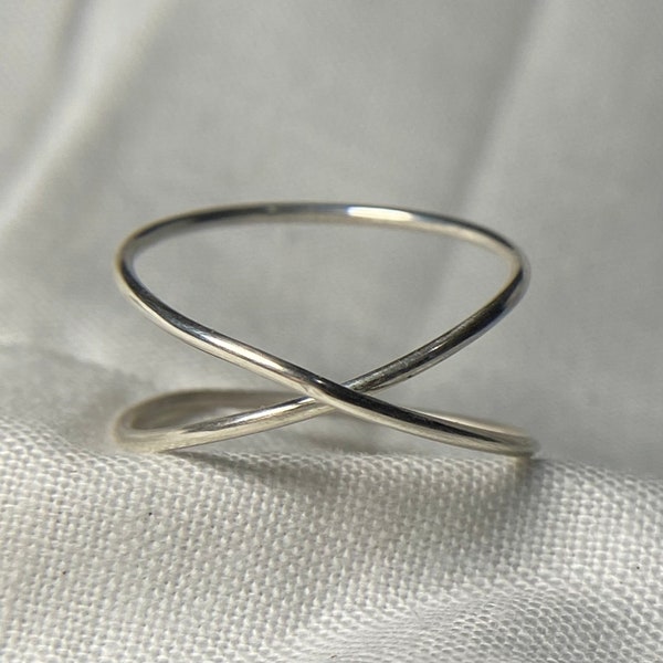 Criss Cross Ring - Etsy