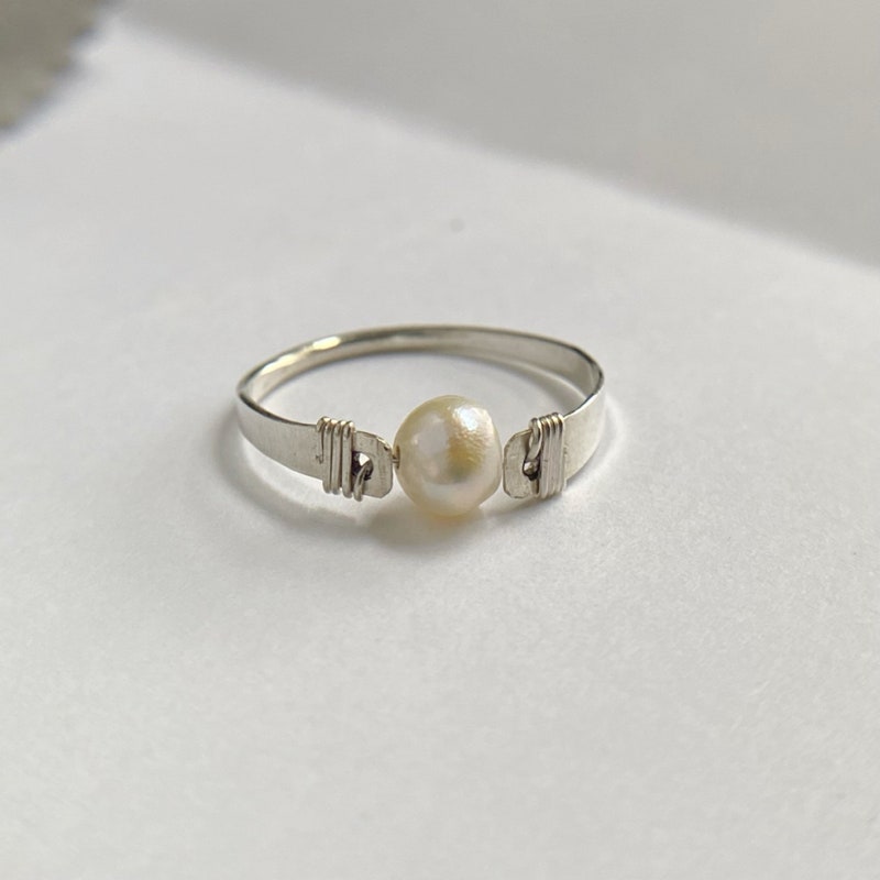 Wire Wrap Pearl Ring - Etsy