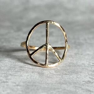 14k Gold Peace Ring, Handmade Peace Symbol Ring, Textured Gold Ring ...