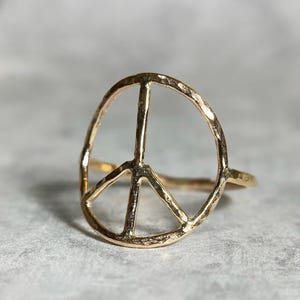 14k Gold Peace Ring, Handmade Peace Symbol Ring, Textured Gold Ring ...
