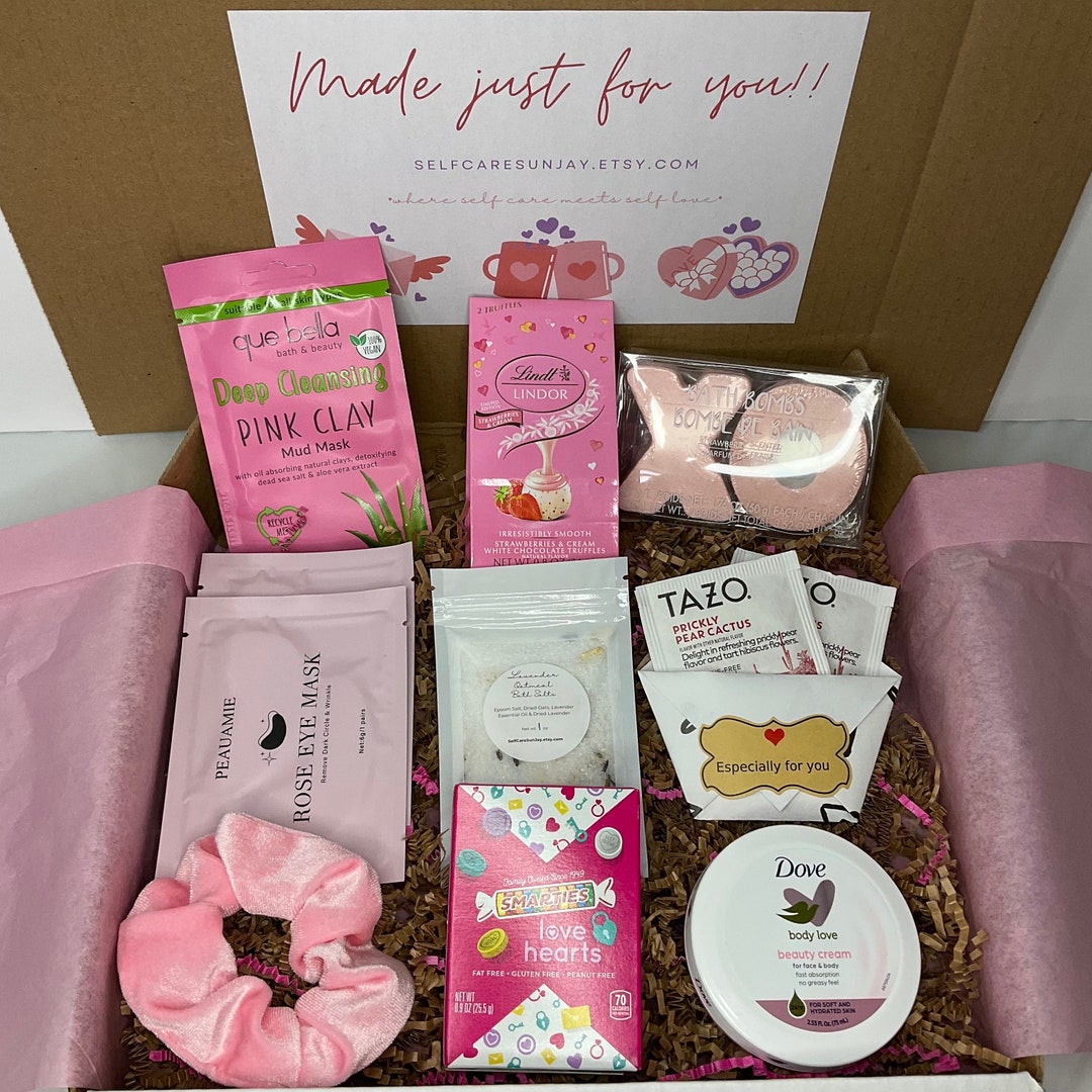 Pink Valentine's Day Gift Set, Galentine’s Gift Box for Her, Loved One ...