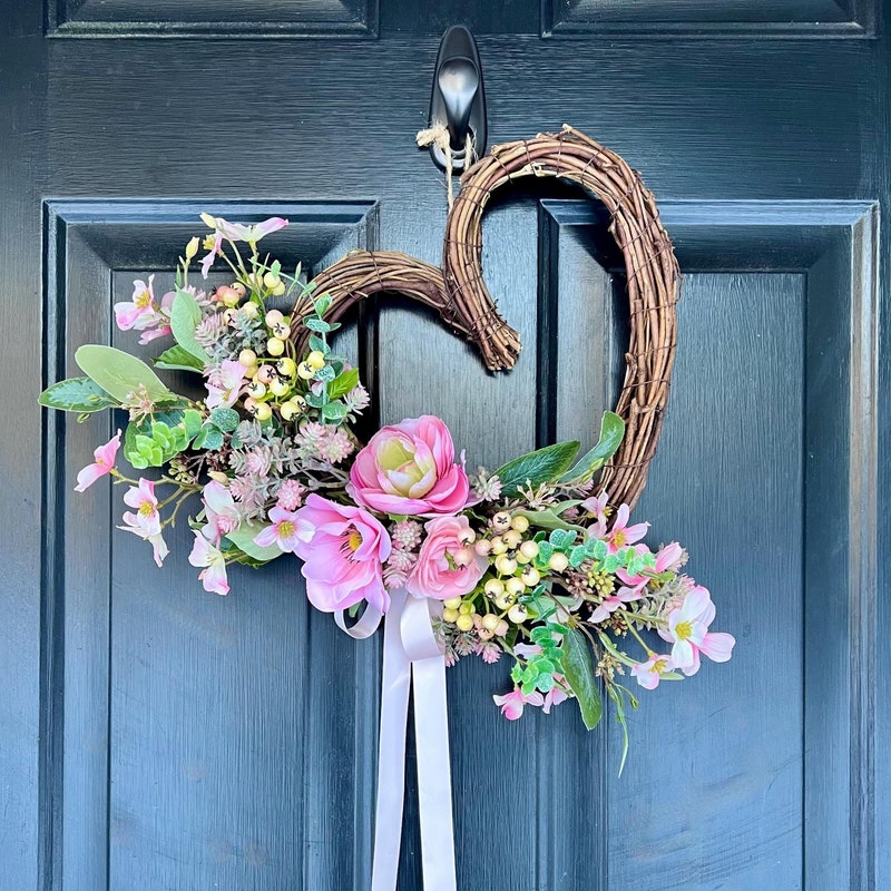 Heart Shaped Wreath - Etsy