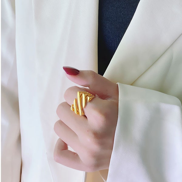 Geometric Ring - Etsy
