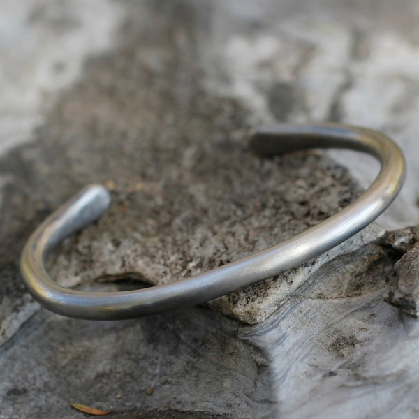 Titanium Bracelet - Etsy