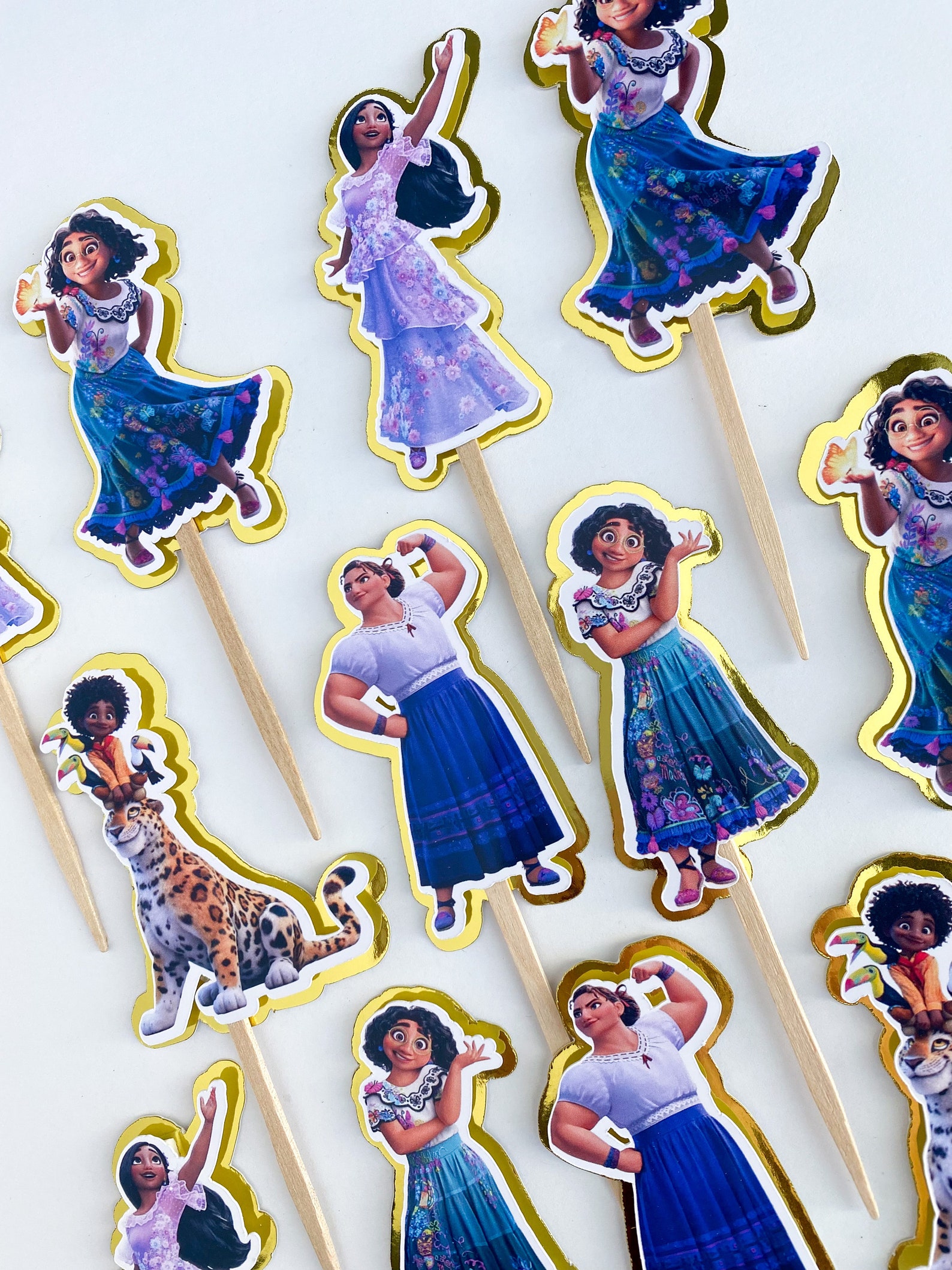 Isabella Cake Topperencanto Cake Topperencanto Party | Etsy