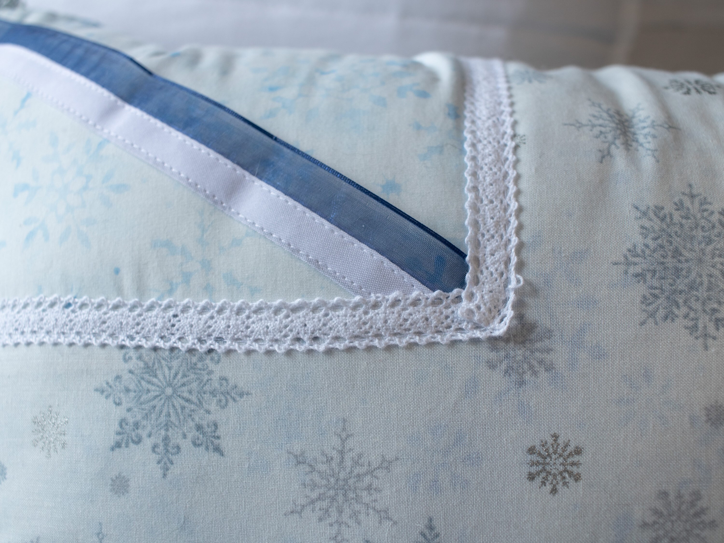 Winter Christmas Union Jack Flag Pillow Snowflakes and - Etsy