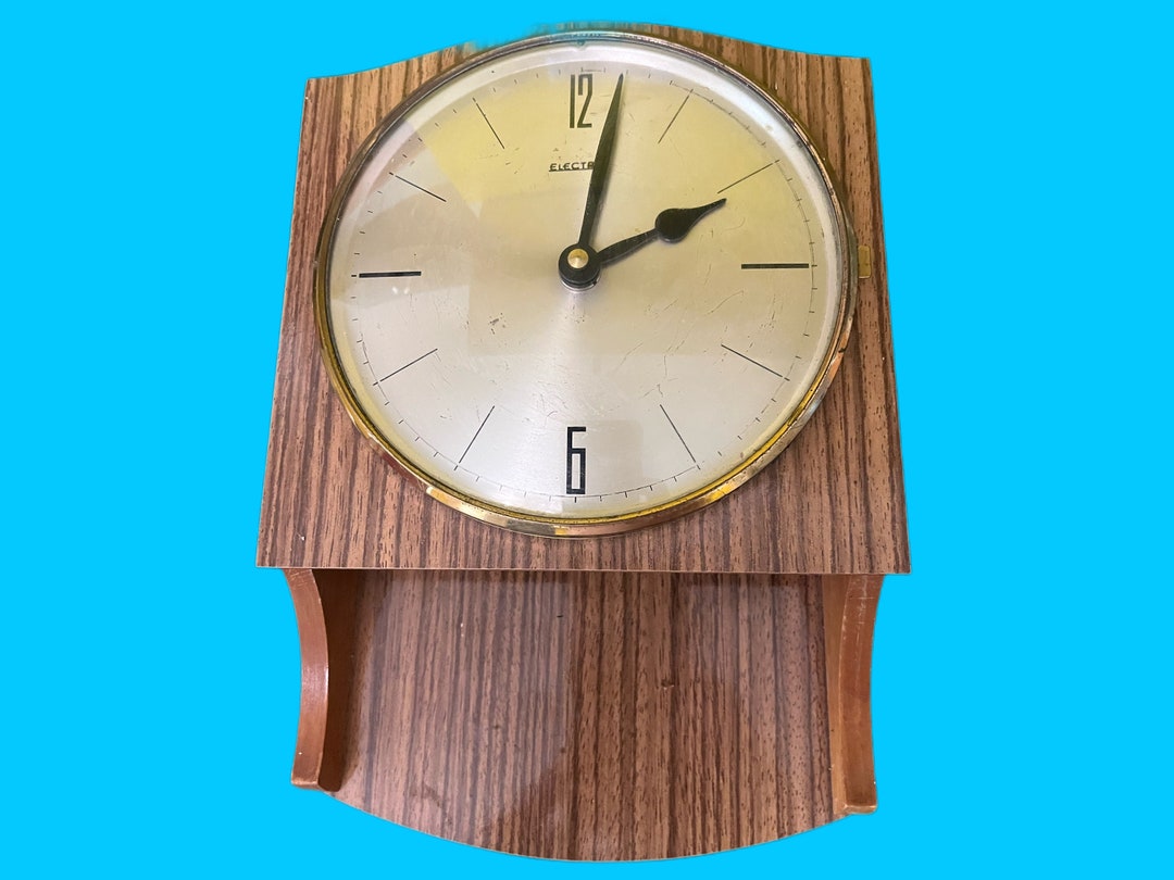 1960s ELECTRIC Wall Clock Kitchen Clock Wood Look Quartz Fully ...