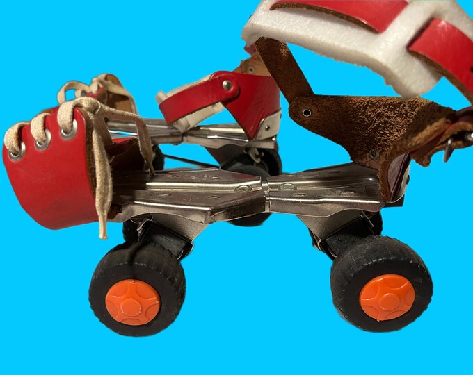 1970s Roller Skates With Red Leather Binding, Size Adjustable via Guide ...