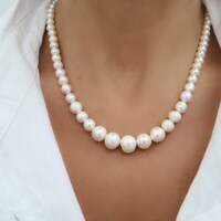 Graduated Pearls - Etsy