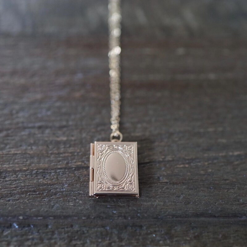 Book Pendant Necklace - Etsy