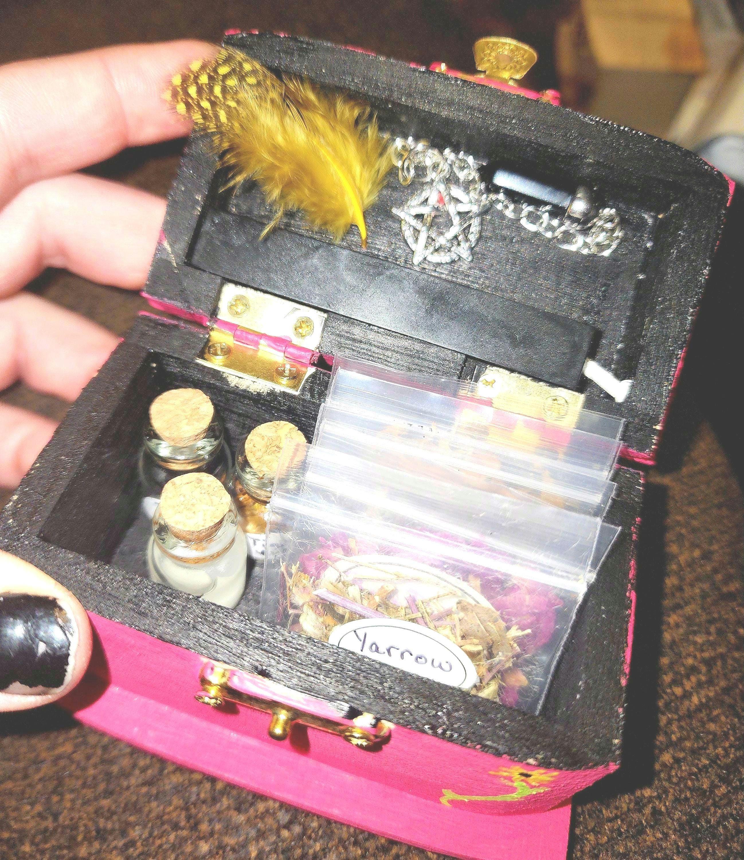 Mini Altar - Etsy