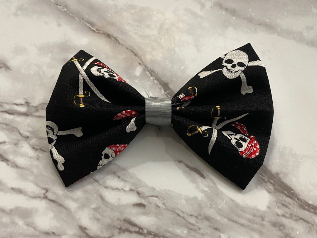 Pirate Bow Skull and Cross Bones Hair Bows or Dog Bows Pet - Etsy