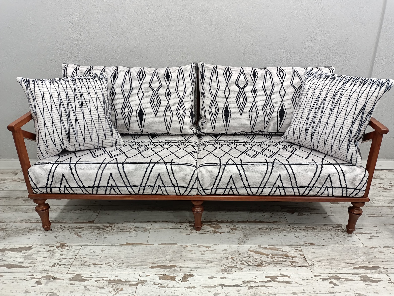 Modern Sofa, Upholstered Couch, Living Room Sofa, Soft Love Seat, Guest ...