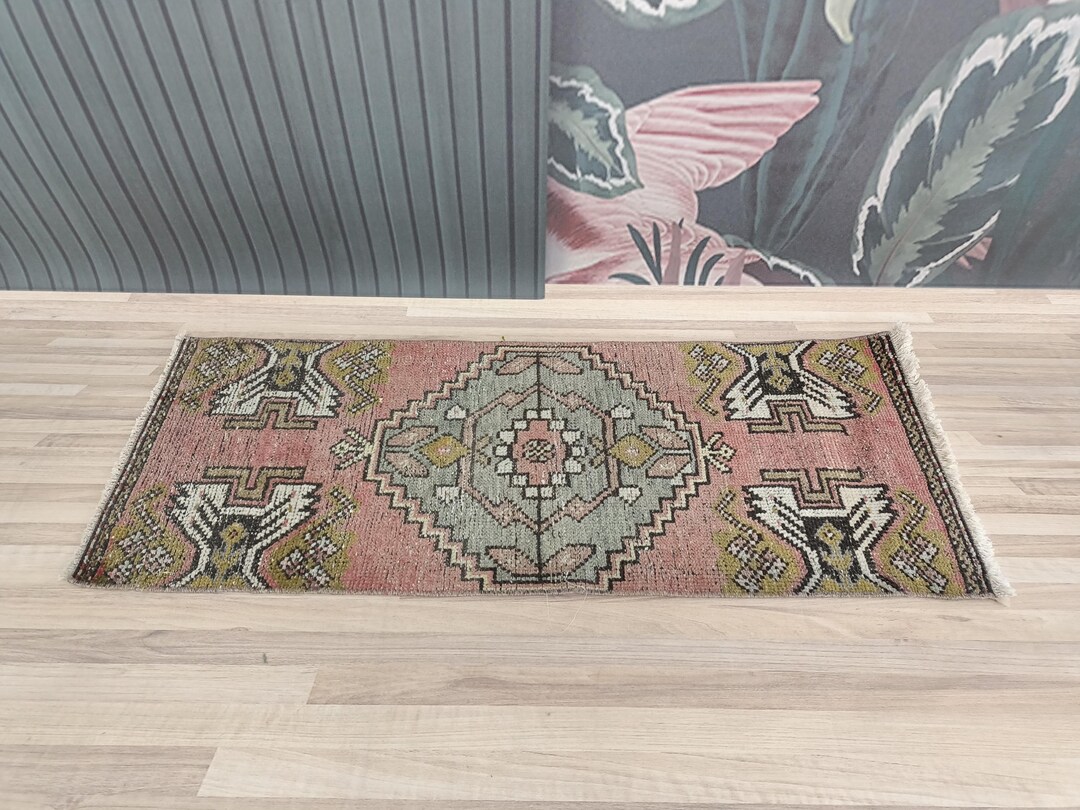 Pink Bath Mat, Mini Oushak Rug, Wool Jute Rug, Geometric Rug, Small ...